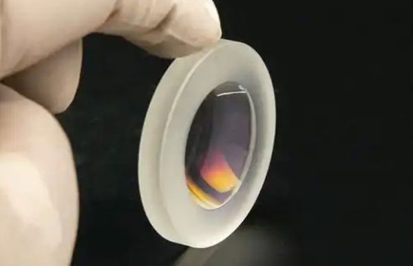 Optical Lens Polishing To Make The Light More Pure - Optlenses